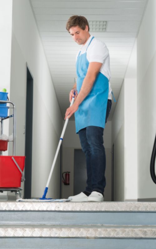 Benefits of Smart Cleaning Solutions in Modern Workplaces